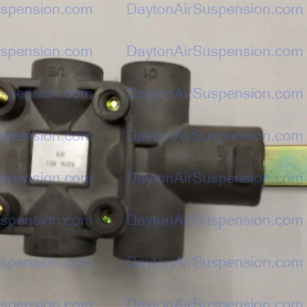 Hendrickson Height Control Valve - VS-228 - Dayton Air Suspension