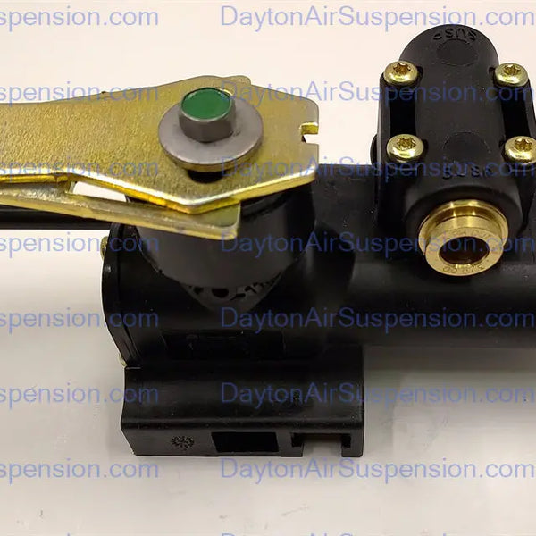 Hadley (LINK) Height Control Valve - H01501-K1 - Dayton Air Suspension ...