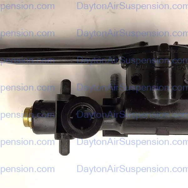 Hadley (LINK) Height Control Valve - 4CM00215 - Dayton Air Suspension
