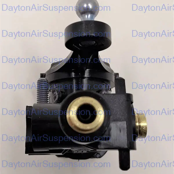 Hadley (LINK) Height Control Valve - 4CM00218 - Dayton Air Suspension ...